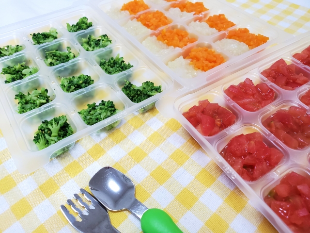 補完食にデメリットはある?これで完璧!補完食の特徴や進め方とは | てくてくあしあとラボ